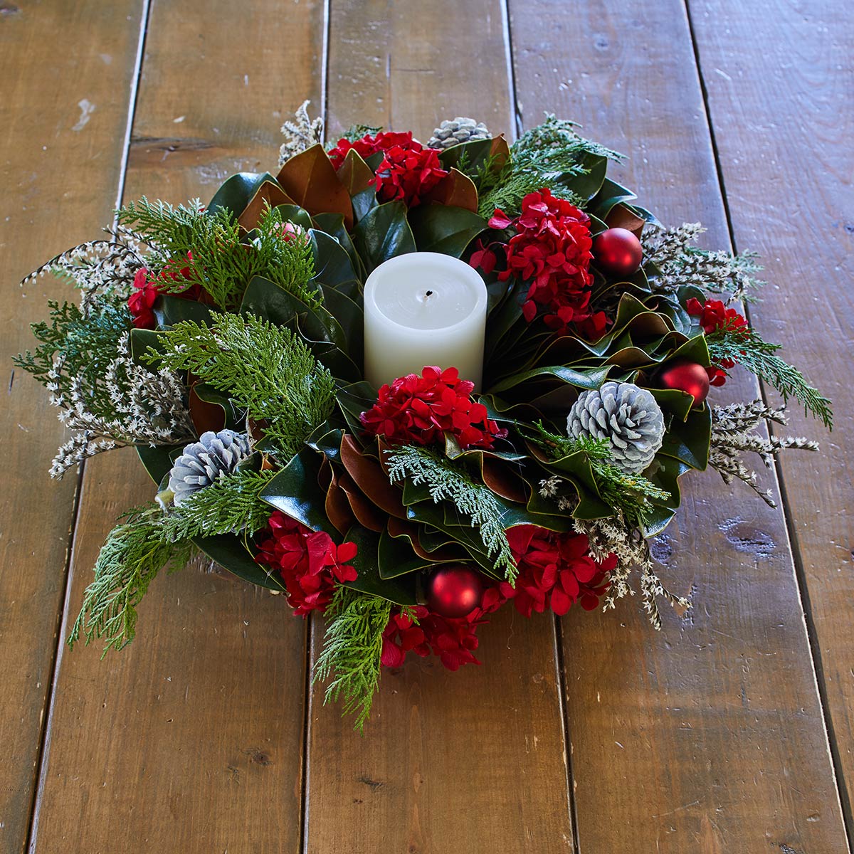 The Magnolia Company: Holiday Cheer Centerpiece