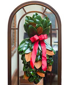 Swags: The Magnolia Company